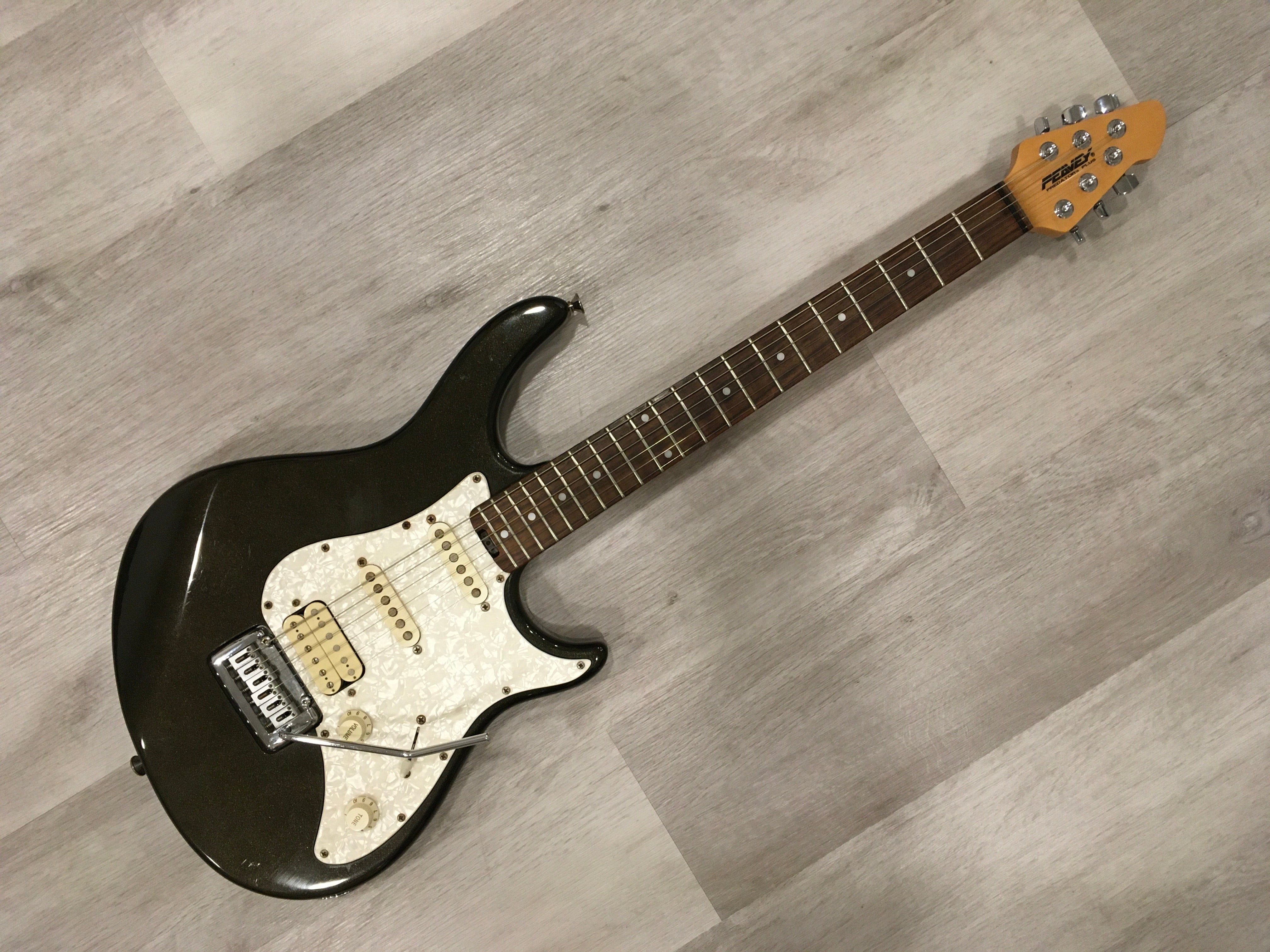 Peavey Predator Plus 1999 Bronze Sparkle w/GB | Noel's Rock Shop, LLC