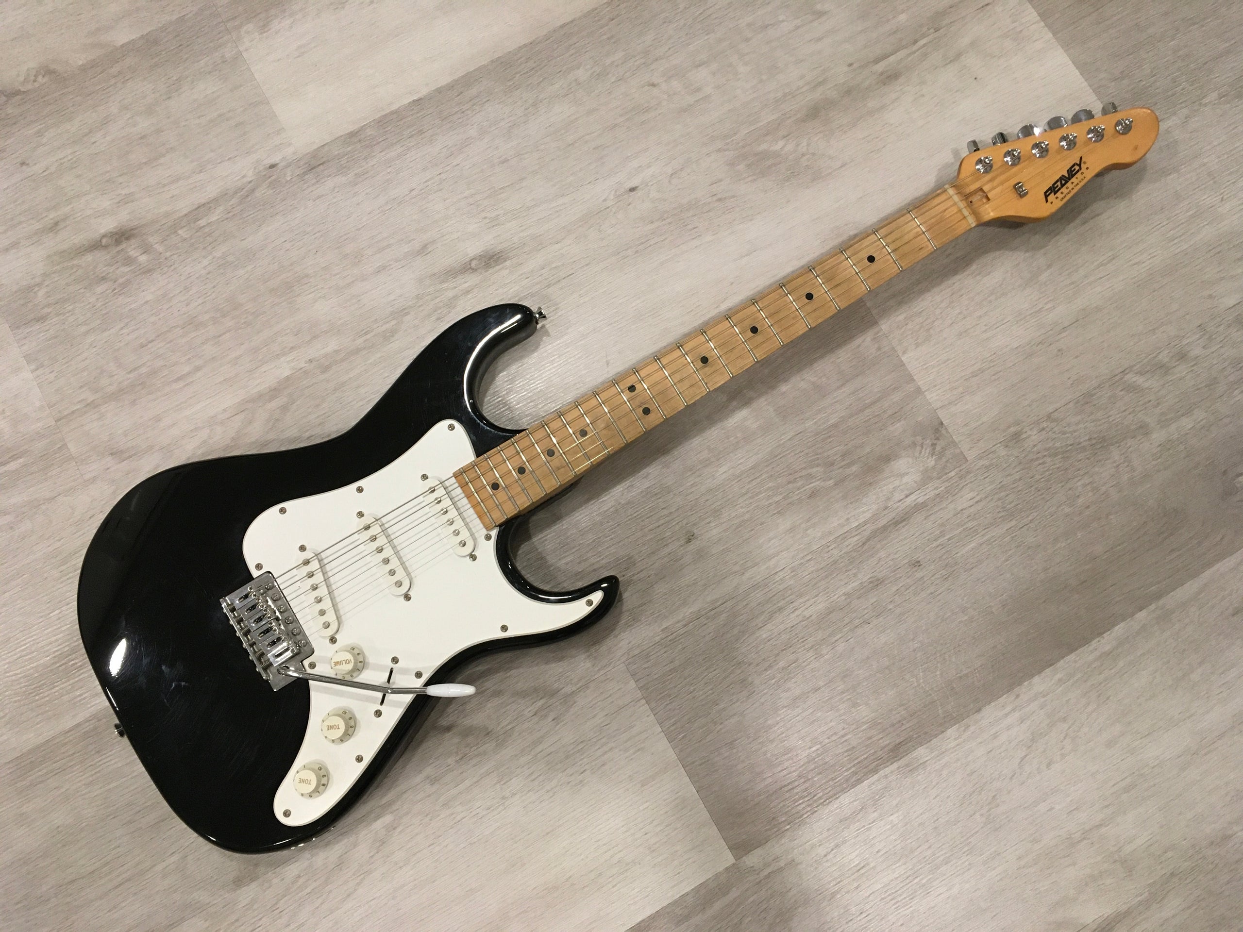 Peavey Predator USA 1994 Black w/GB | Noel's Rock Shop, LLC